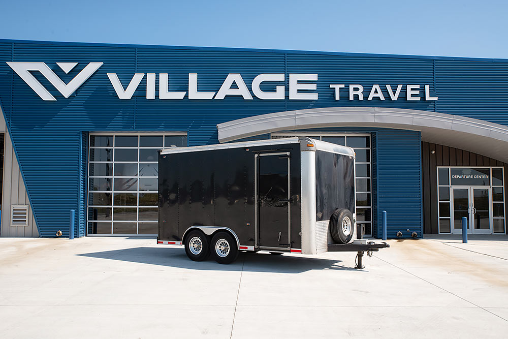 Tour Trailers | Entertainer Coach Trailer Rental