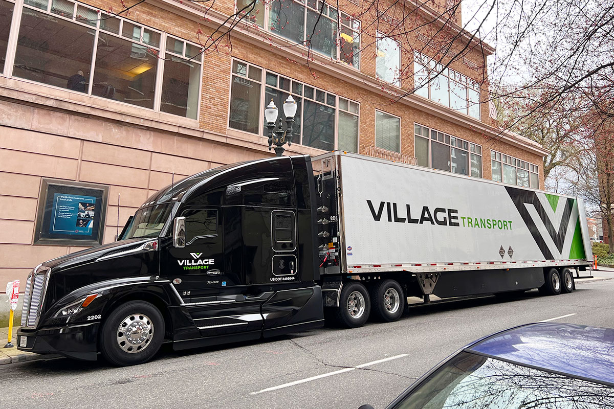 Entertainer Coach Rental & Tour Trucking Packages