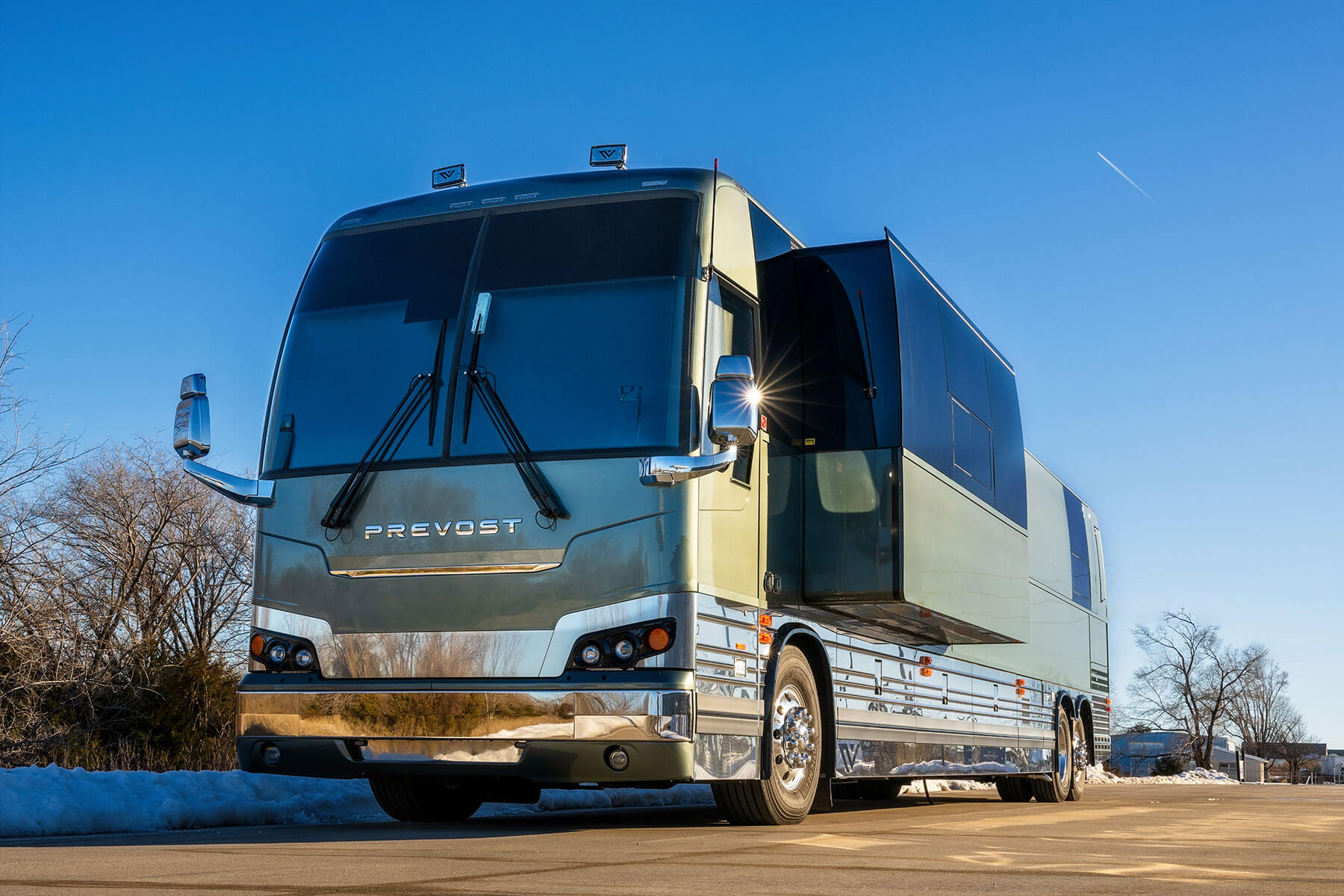 Wicked Entertainer Coach For Lease | 12 Bunk Tour Bus
